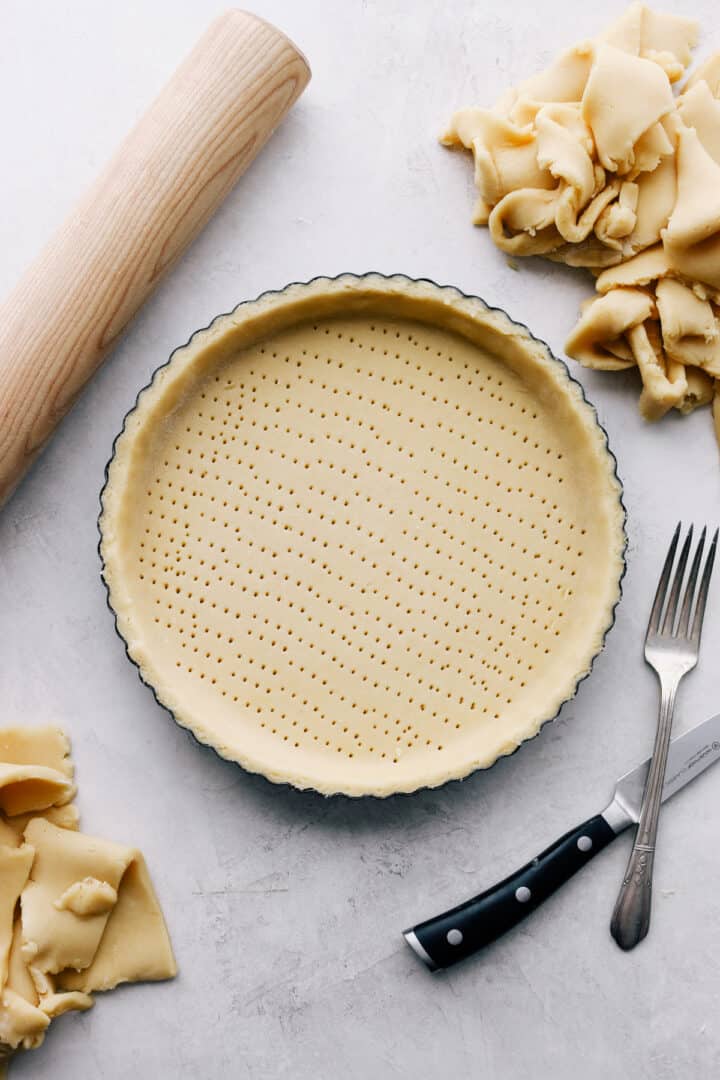 Apple Frangipane Tart (French Normande Recipe) - Emily Laurae