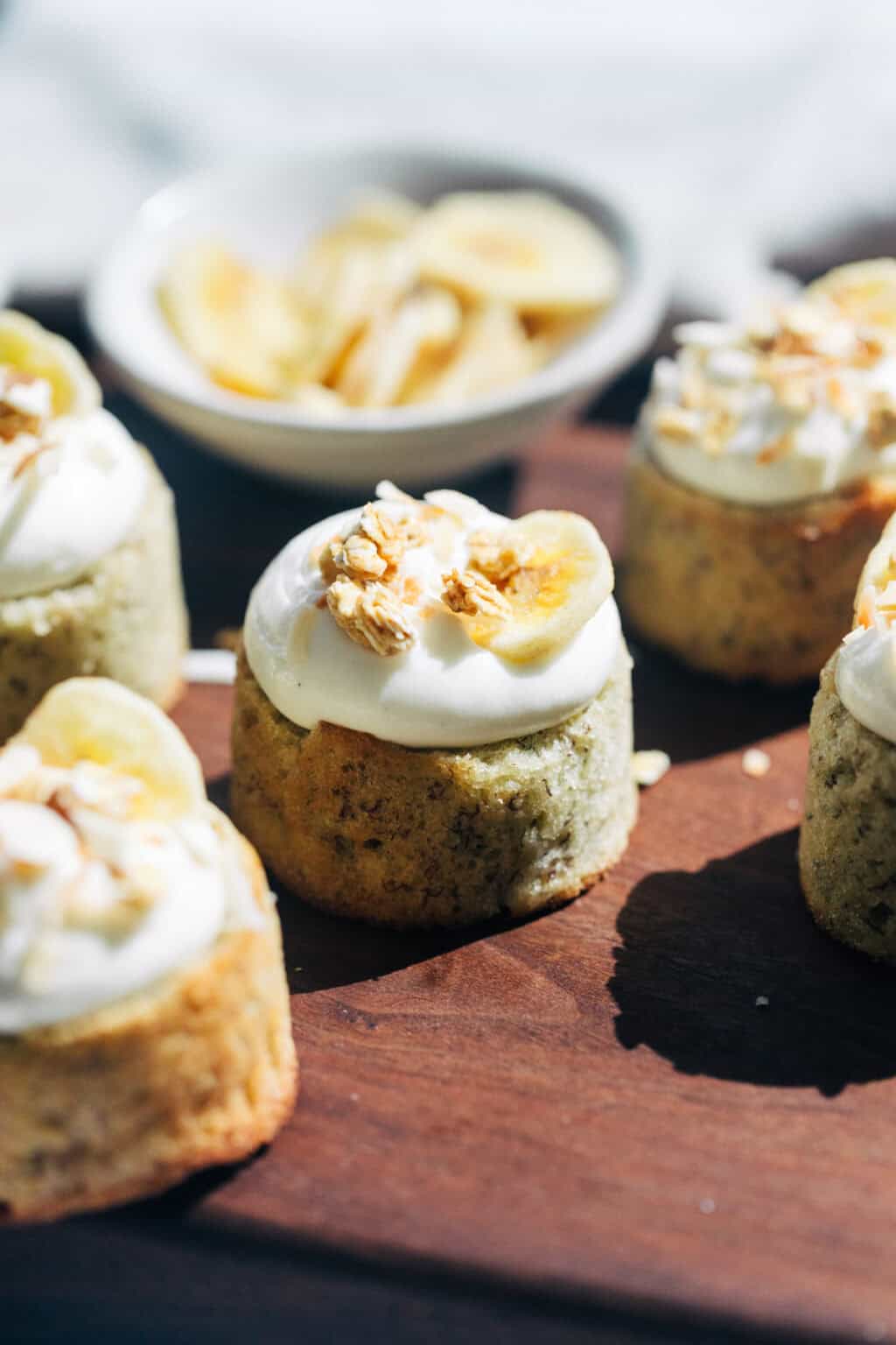 Mini Banana Cakes with Cream Cheese Frosting - Emily Laurae
