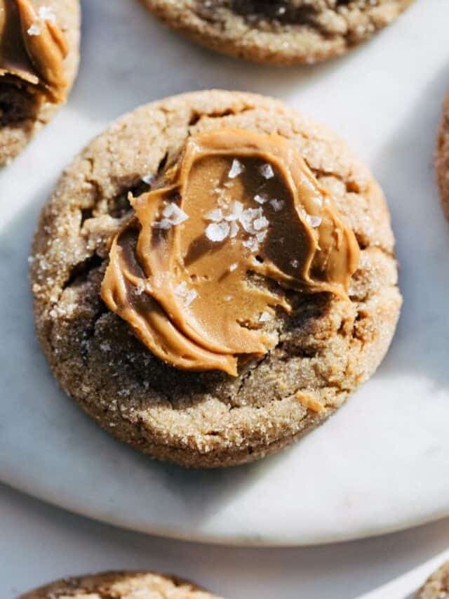 Soft and Chewy Chocolate Chipless Cookies - Emily Laurae