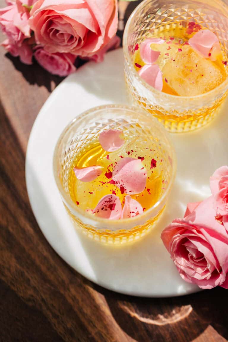 Rose Old Fashioned Cocktail: A Floral Twist on a Classic Sip (Quick ...